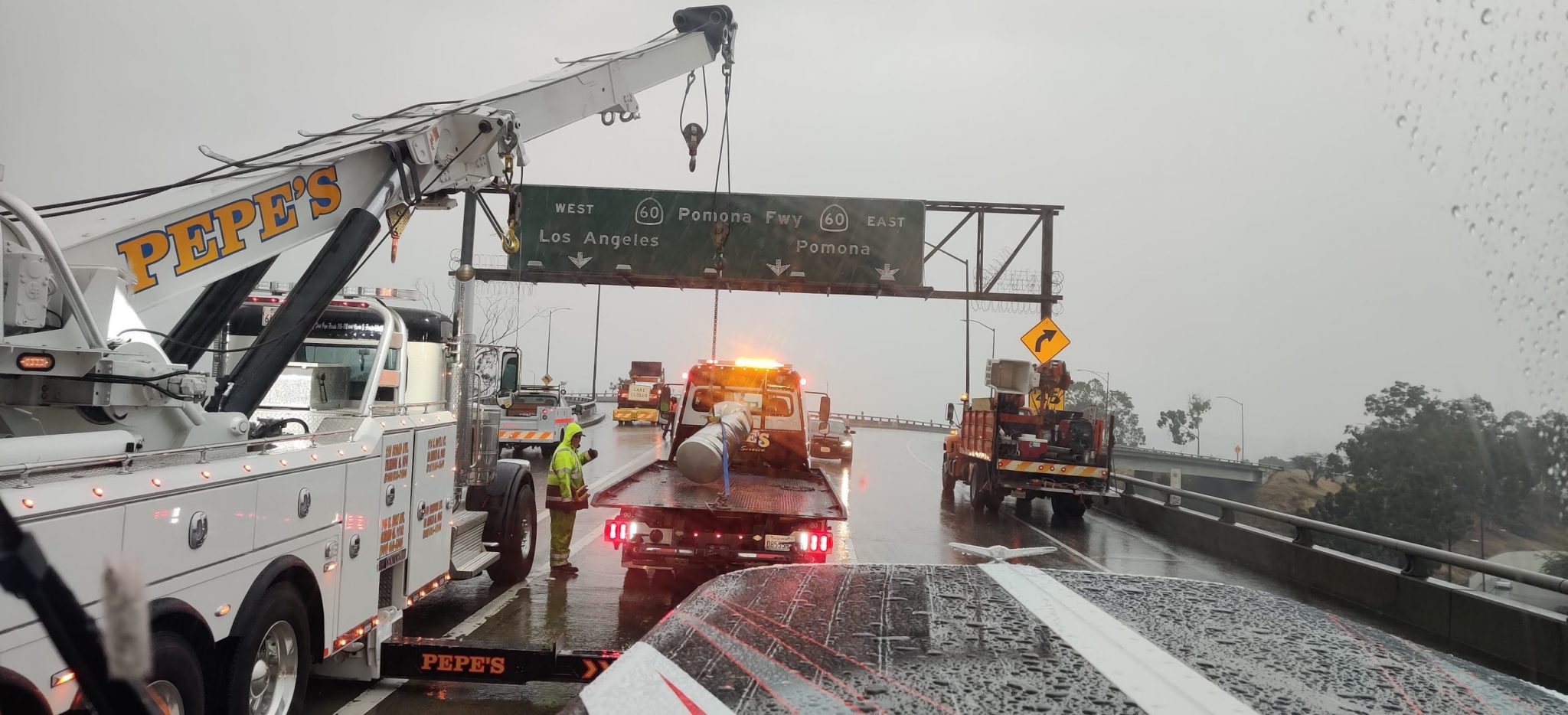 Heavy-Duty All-Weather Towing Company | Pepe's Tow Service Inc.